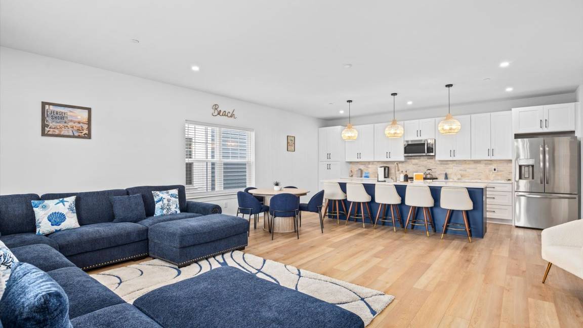 Apartment ∙ 3 Bedrooms ∙ 12 Guests - Wildwood, NJ