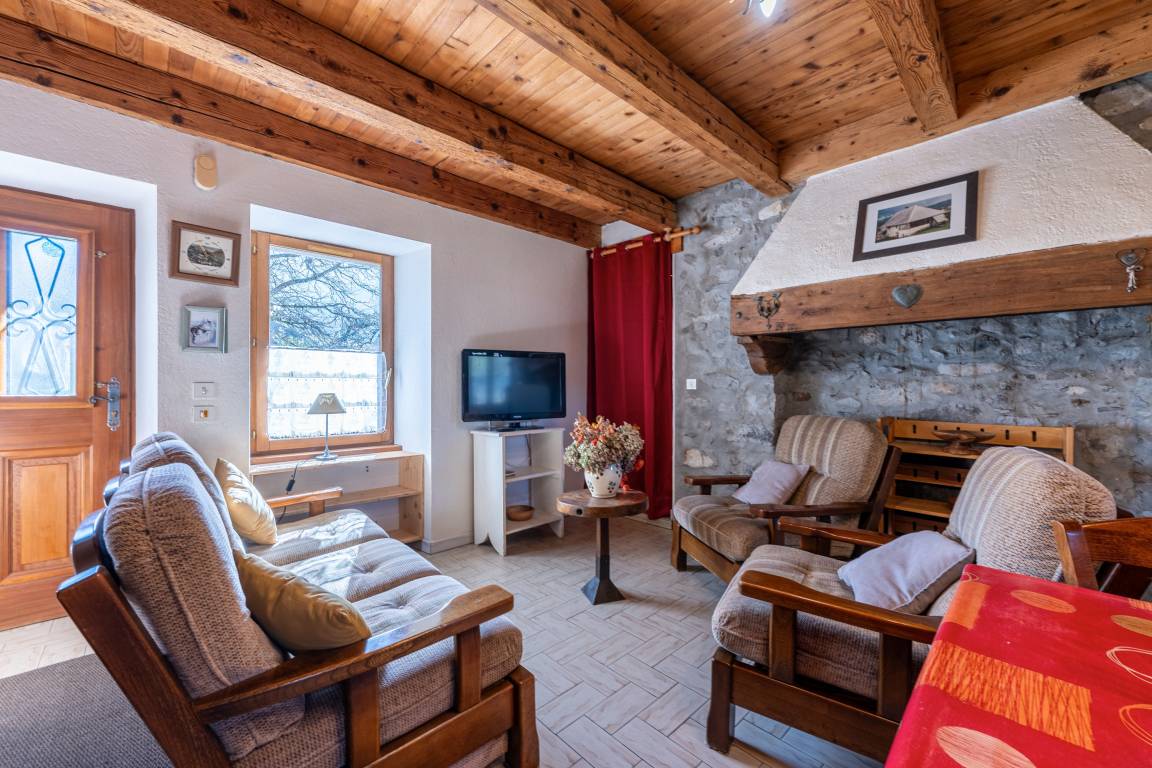 80 M² Cottage ∙ 3 Bedrooms ∙ 6 Guests - Alps