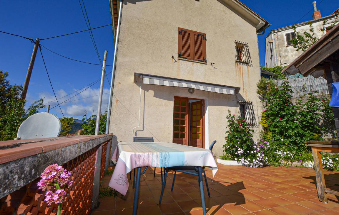 50 M² Appartamento ∙ 1 Camera Da Letto ∙ 4 Ospiti - Sagone
