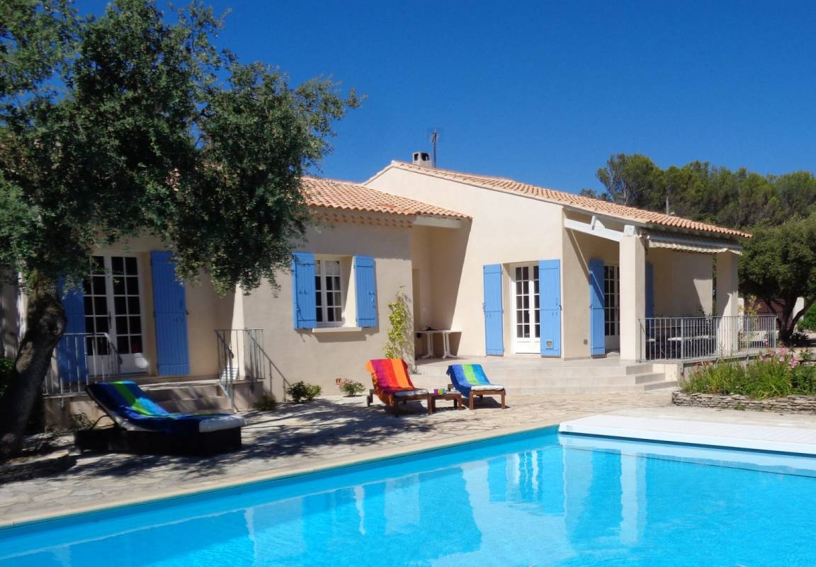 175 M² Villa ∙ 4 Slaapkamers ∙ 8 Gasten - Pernes-les-Fontaines