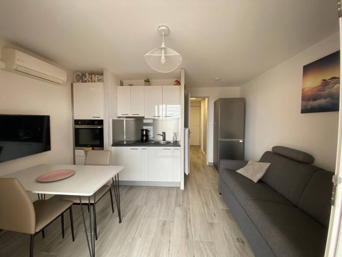 26 M² Appartement ∙ 1 Chambre ∙ 4 Personnes - Sète