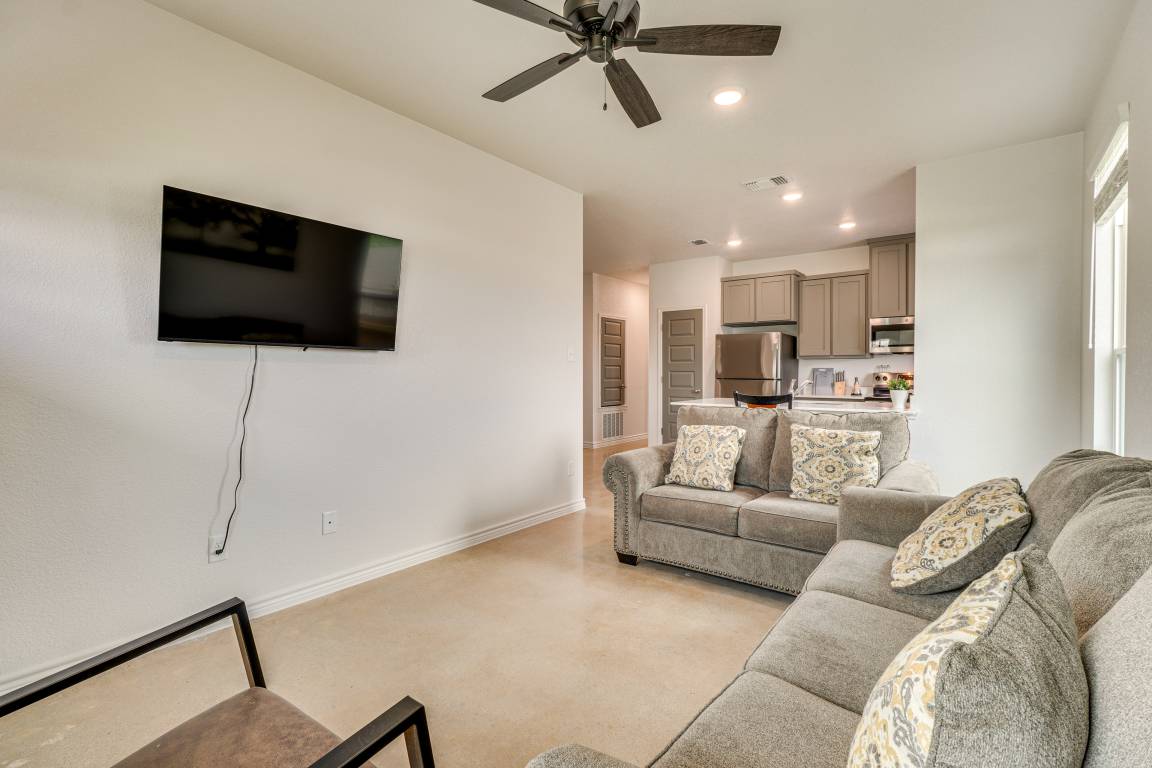 120 M² Apartment ∙ 3 Bedrooms ∙ 6 Guests - Temple, TX