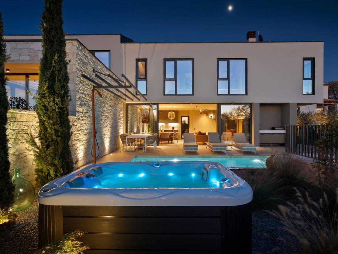 122 M² House ∙ 3 Bedrooms ∙ 6 Guests - Poreč