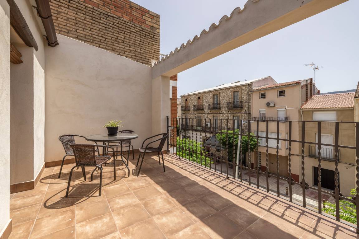 104 M² Apartamento ∙ 2 Habitaciones ∙ 7 Huéspedes - Gandesa