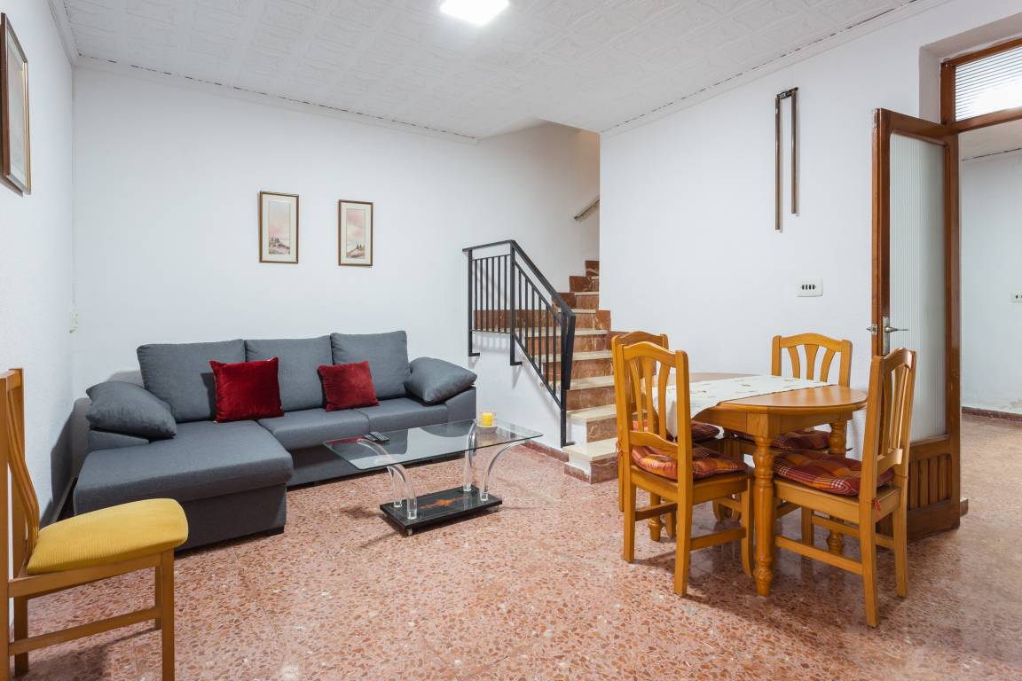 250 M² House ∙ 5 Bedrooms ∙ 10 Guests - Cullera