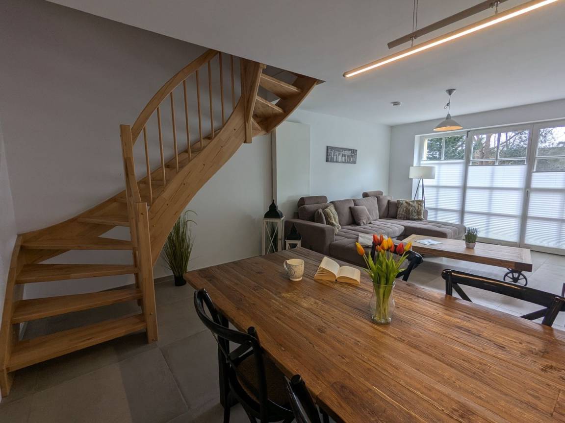 78 M² Ferienhaus ∙ 2 Schlafzimmer ∙ 4 Gäste - Born am Darß