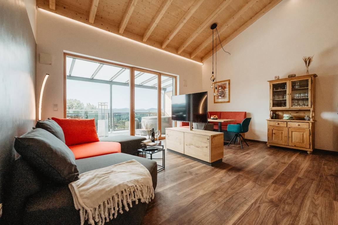 90 M² Ferienwohnung ∙ 2 Schlafzimmer ∙ 4 Gäste - Zwiesel