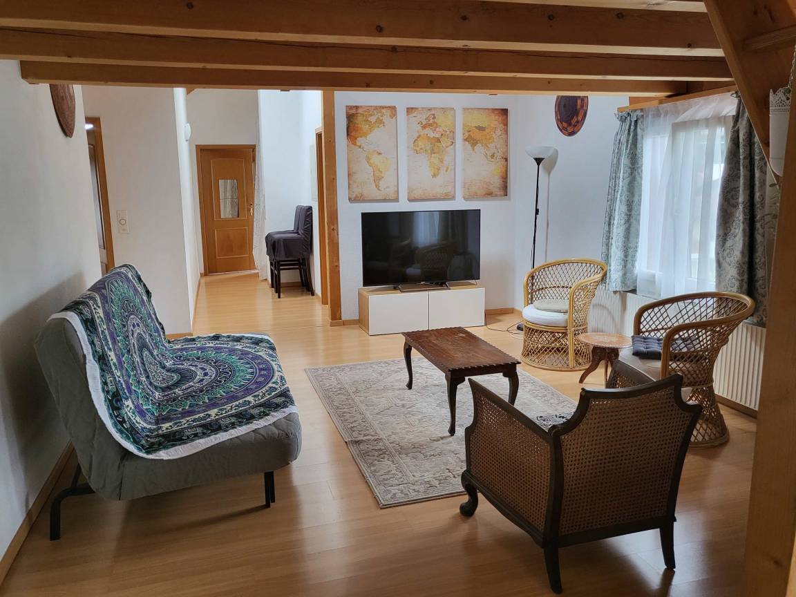 Ferienwohnung ∙ 2 Schlafzimmer ∙ 6 Gäste - Rapperswil-Jona