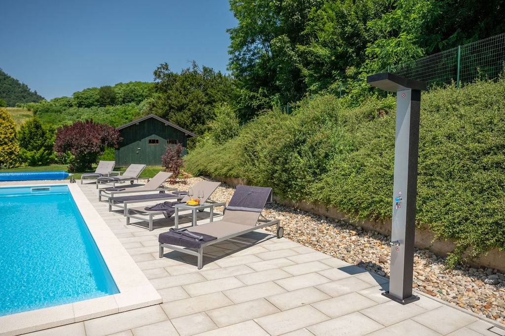 332 M² Ferienhaus ∙ 4 Schlafzimmer ∙ 10 Gäste - Kroatien