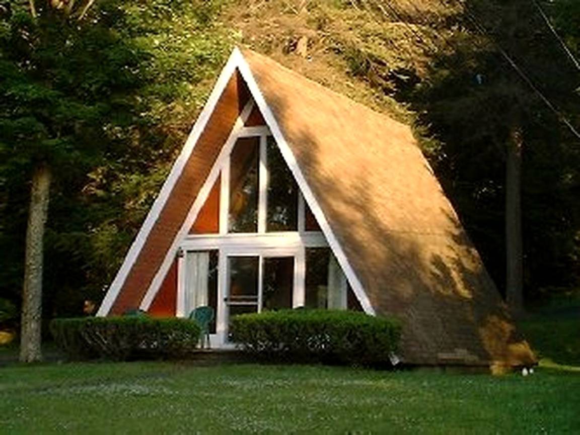 Cabin ∙ 2 Bedrooms ∙ 4 Guests - Harveys Lake, PA