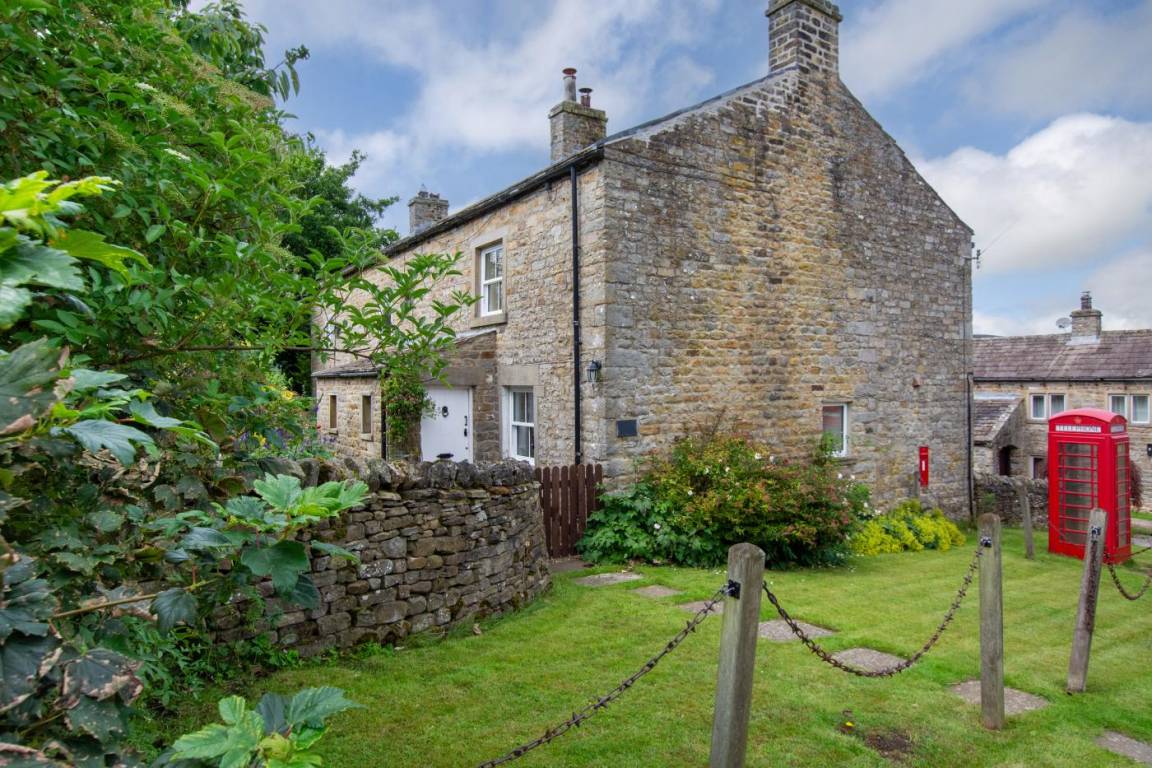 Cottage ∙ 3 Bedrooms ∙ 5 Guests - Leyburn
