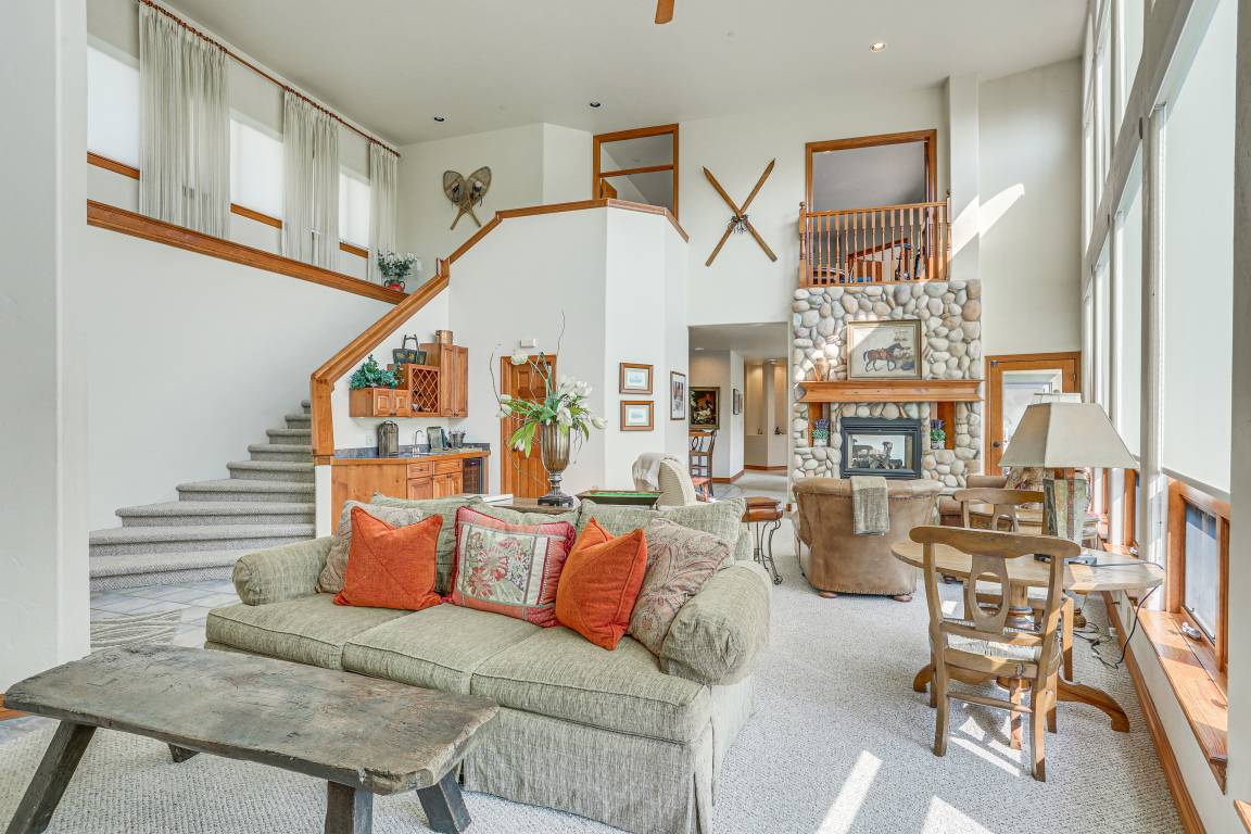 325 M² Apartment ∙ 4 Bedrooms ∙ 10 Guests - Edwards, CO