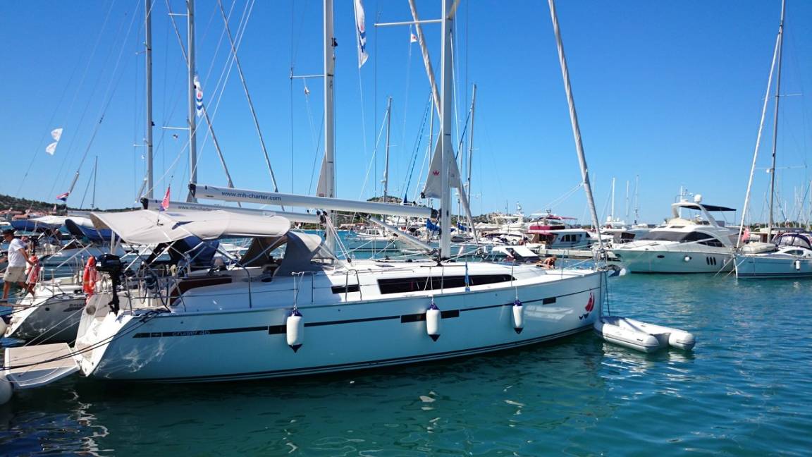Hausboot ∙ 4 Schlafzimmer ∙ 6 Gäste - Kroatien