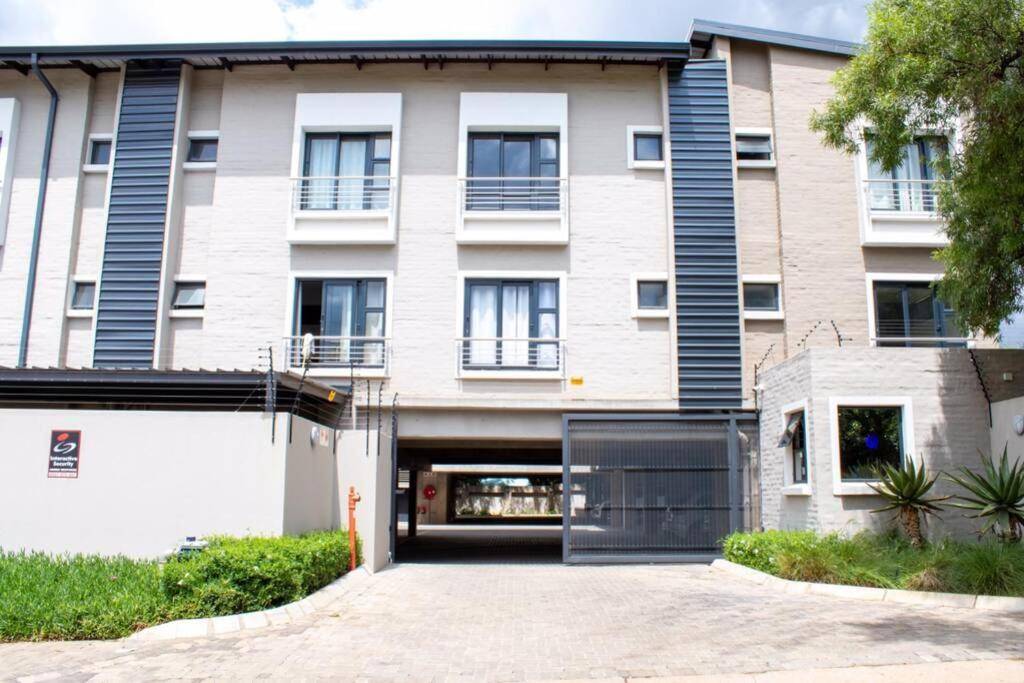 54 M² Apartment ∙ 1 Bedroom ∙ 2 Guests - Pretoria