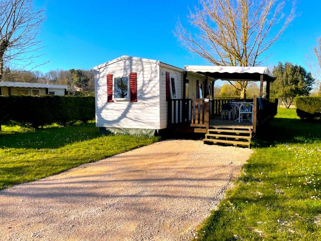 21 M² Camping ∙ 2 Chambres ∙ 4 Personnes - Haute-Garonne