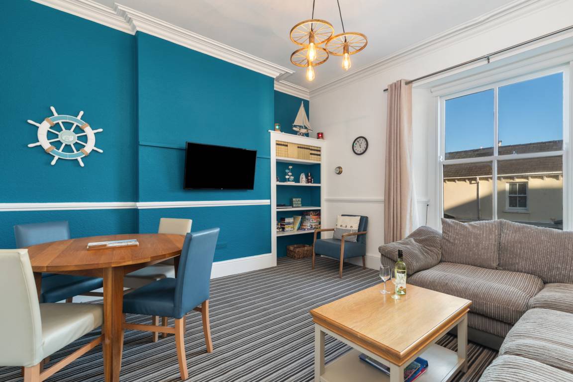 Apartment ∙ 2 Bedrooms ∙ 4 Guests - Saundersfoot