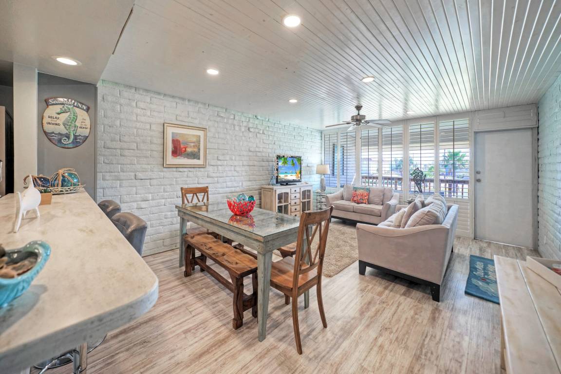 96 M² House ∙ 2 Bedrooms ∙ 6 Guests - Port Aransas, TX