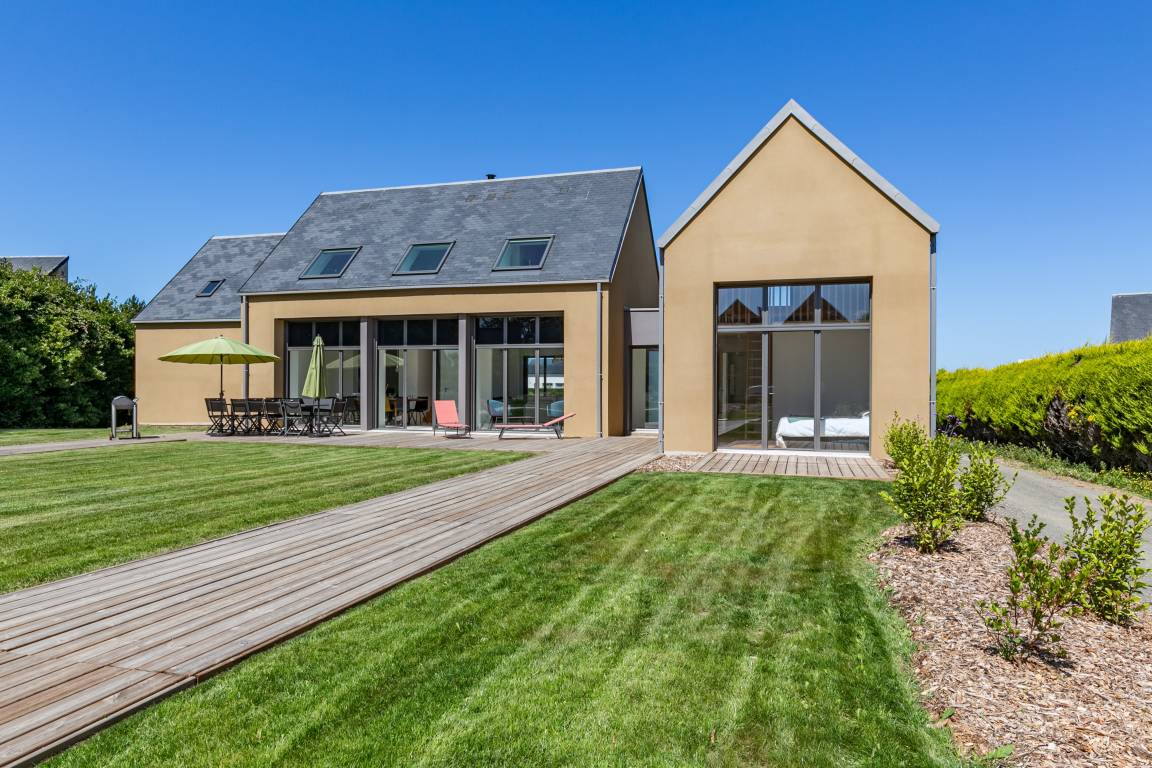 150 M² Ferienhaus ∙ 4 Schlafzimmer ∙ 12 Gäste - Paimpol