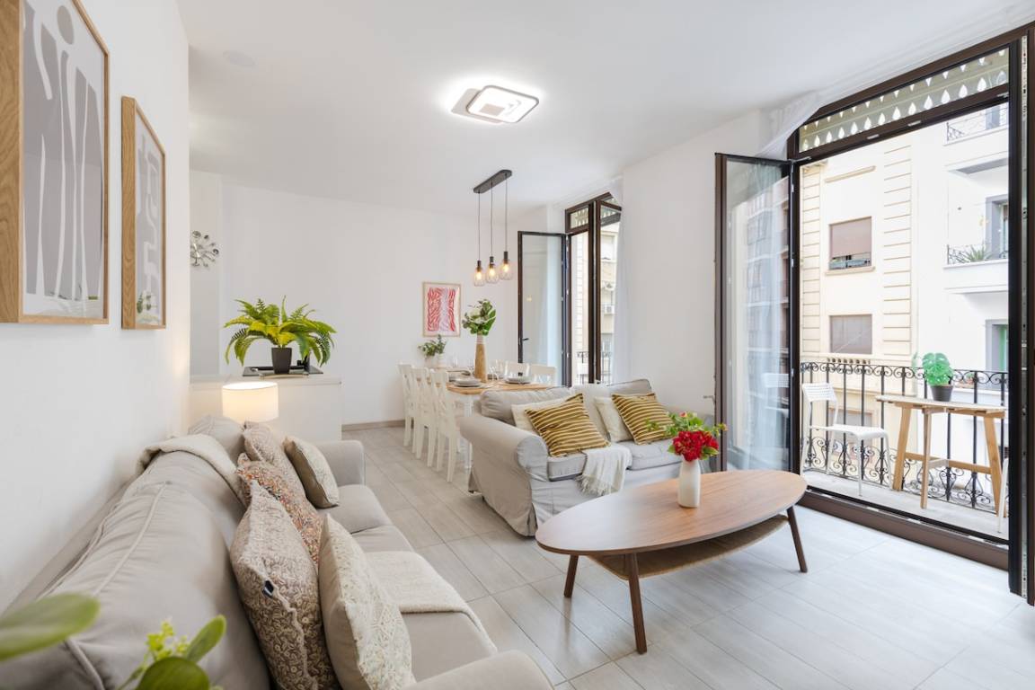 Apartment ∙ 6 Bedrooms ∙ 12 Guests - Alicante