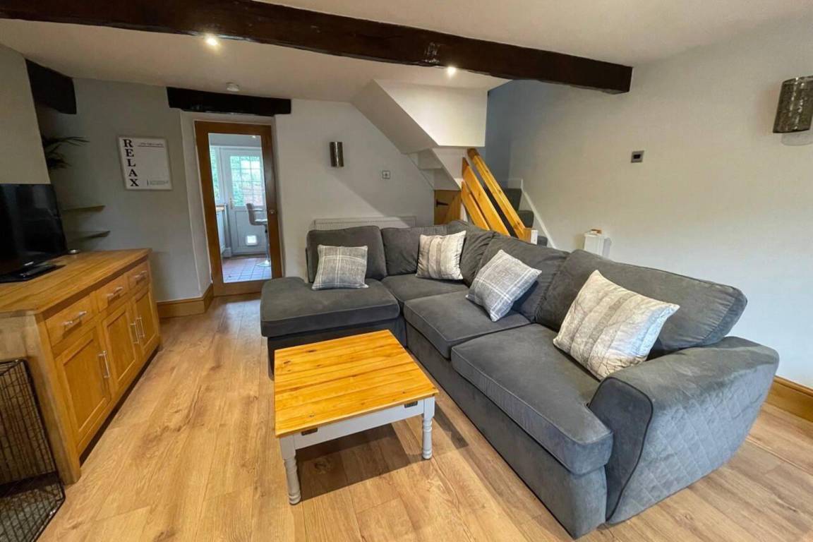 75 M² Cottage ∙ 2 Bedrooms ∙ 4 Guests - Hebden Bridge