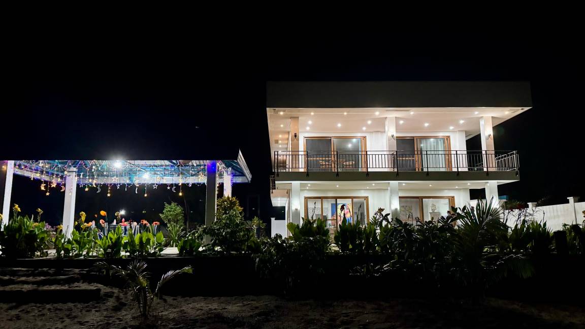 70 M² Apartment ∙ 1 Bedroom ∙ 5 Guests - Sipalay
