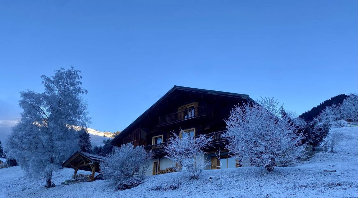 152 M² Mökki ∙ 4 Makuuhuonetta ∙ 10 Vierasta - Megève