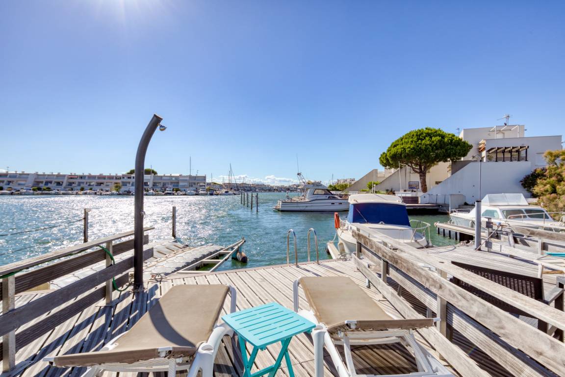 70 M² Appartement ∙ 2 Chambres ∙ 4 Personnes - Port Camargue