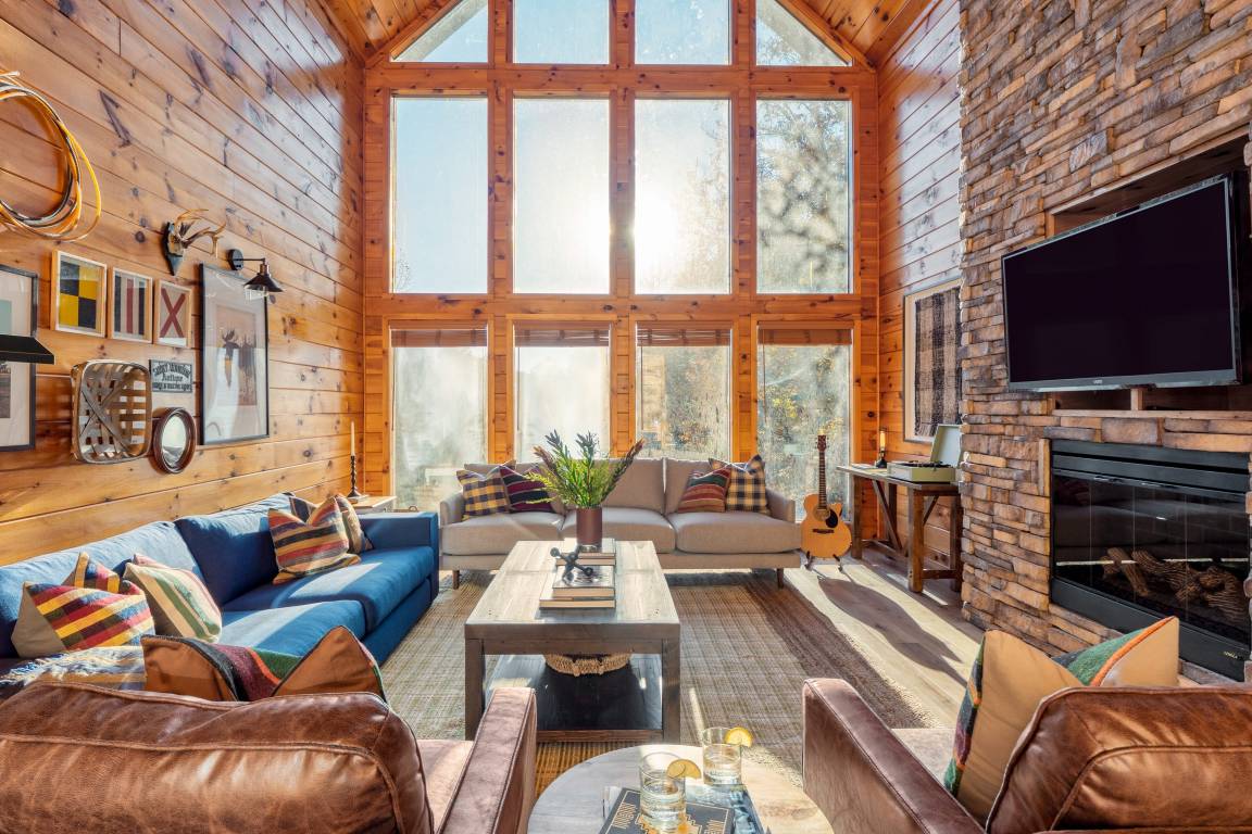 278 M² House ∙ 5 Bedrooms ∙ 14 Guests - Gatlinburg, TN