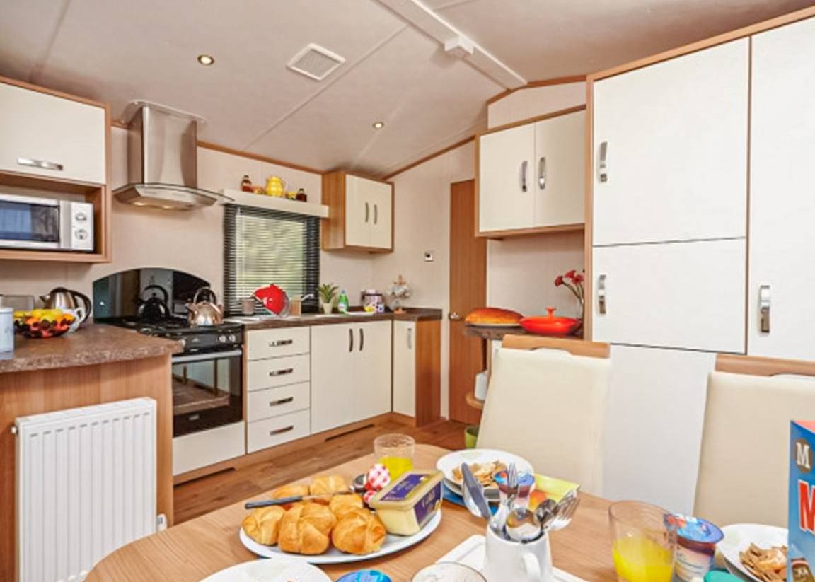 Caravan ∙ 3 Bedrooms ∙ 8 Guests - Silloth