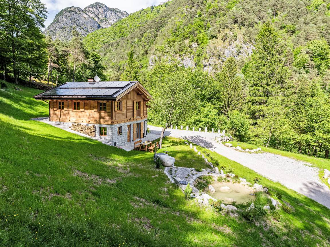 126 M² Huis ∙ 3 Slaapkamers ∙ 6 Gasten - Comano