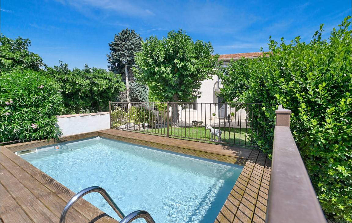 150 M² Maisonnette ∙ 3 Slaapkamers ∙ 6 Gasten - Beaucaire