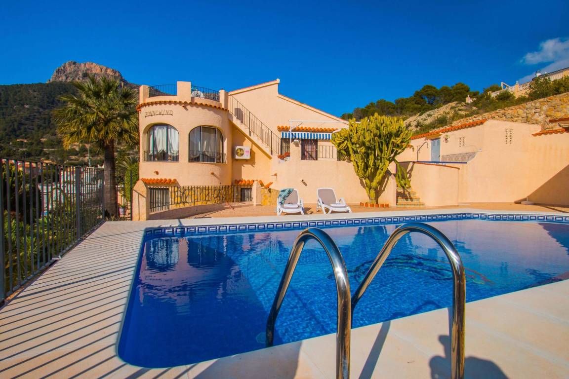 90 M² Villa ∙ 2 Chambres ∙ 4 Personnes - Calp