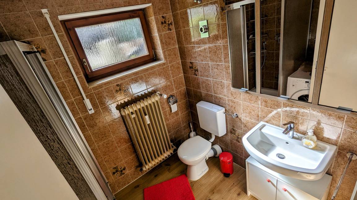 54 M² Ferienwohnung ∙ 1 Schlafzimmer ∙ 4 Gäste - Neuhausen