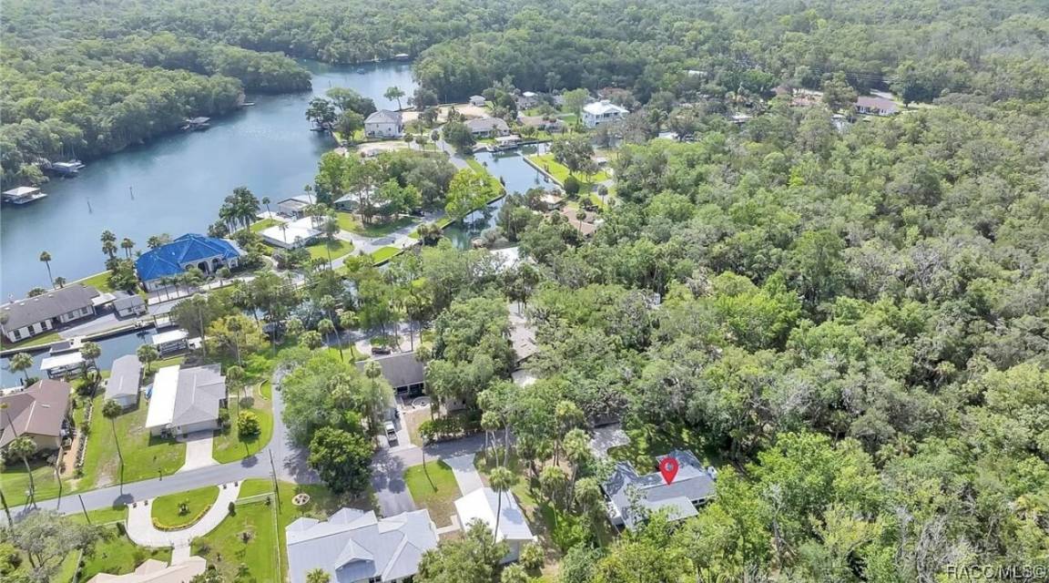 126 M² House ∙ 2 Bedrooms ∙ 4 Guests - Homosassa