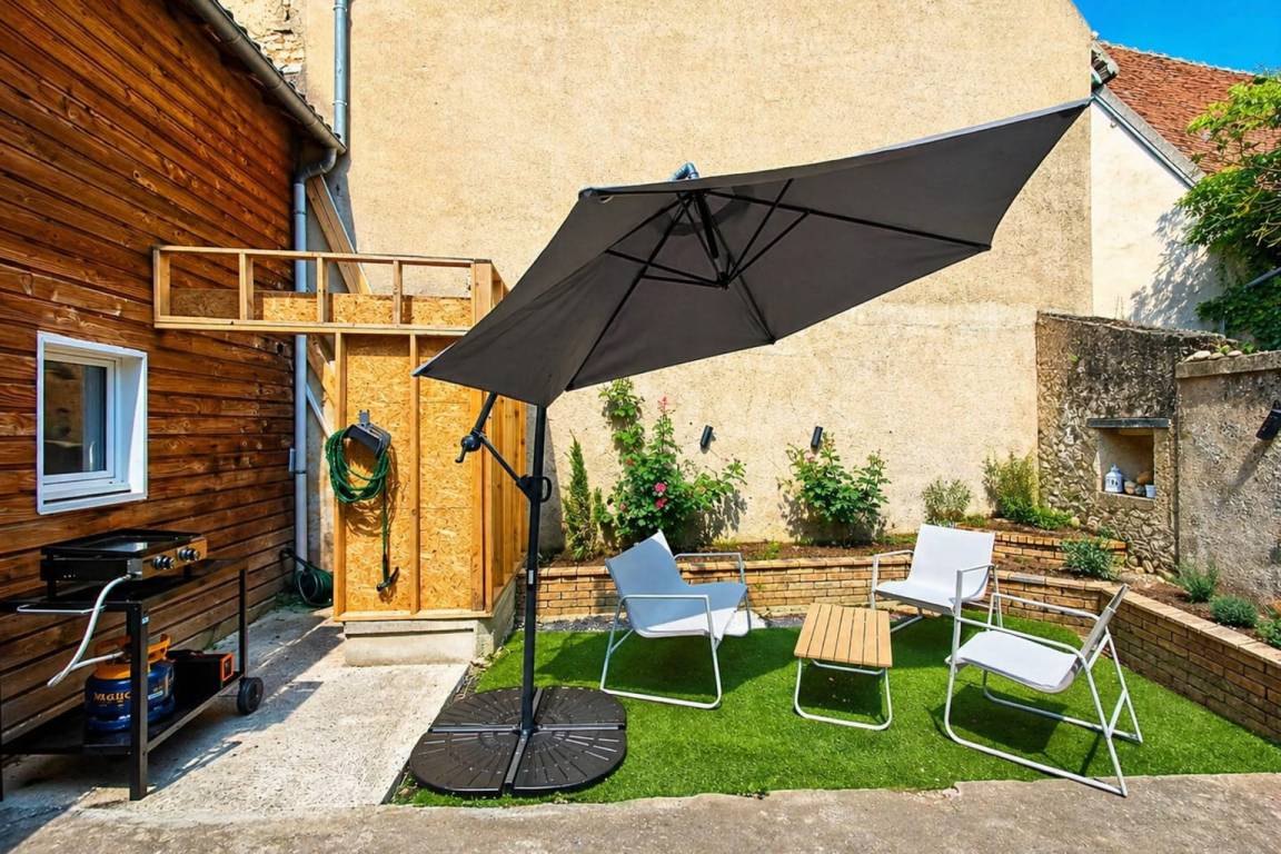 97 M² Maison De Vacances ∙ 2 Chambres ∙ 6 Personnes - Argenton-sur-Creuse