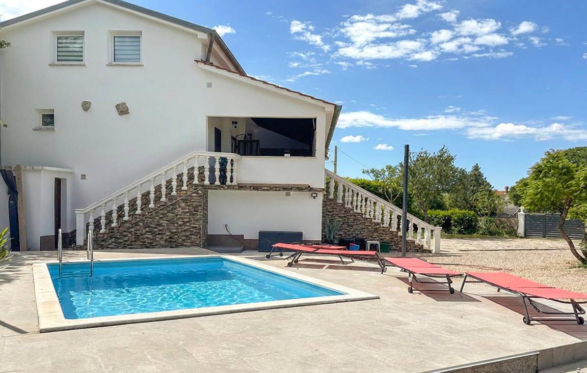 150 M² House ∙ 3 Bedrooms ∙ 5 Guests - Krk