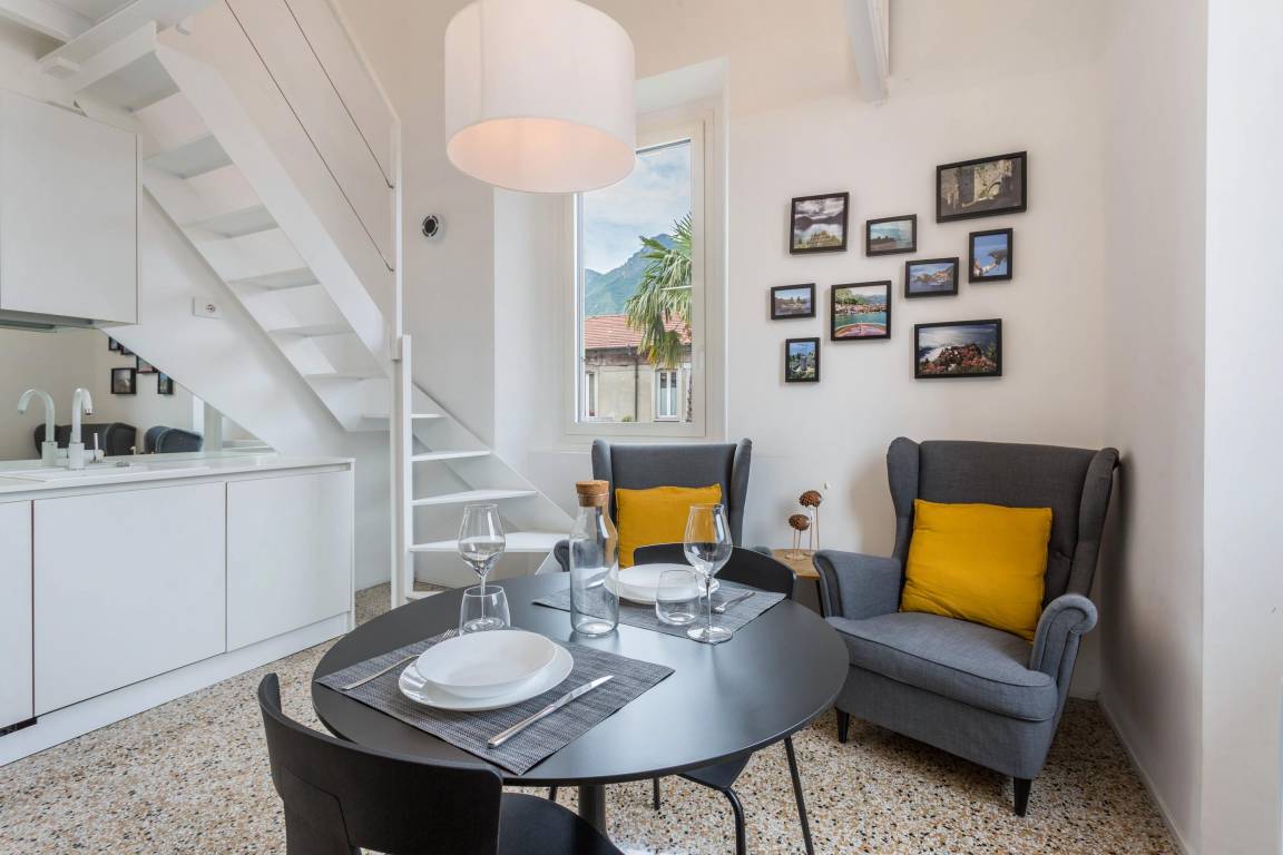 45 M² Apartment ∙ 1 Bedroom ∙ 3 Guests - Lecco