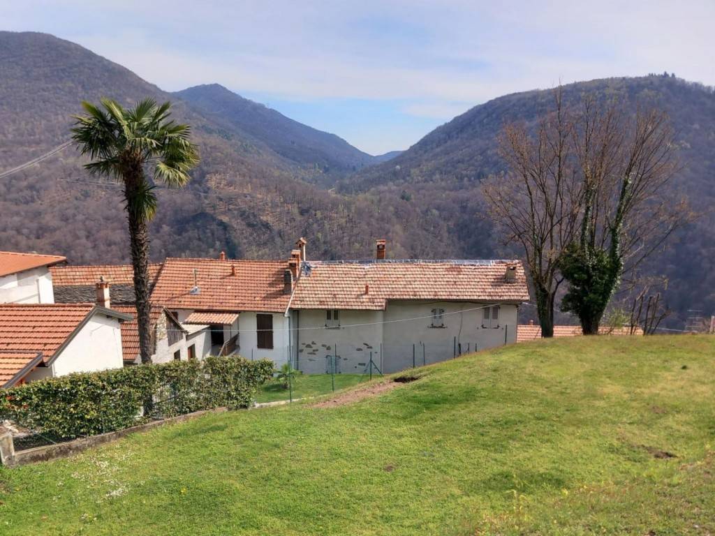 120 M² Ferienwohnung ∙ 4 Schlafzimmer ∙ 7 Gäste - Luino