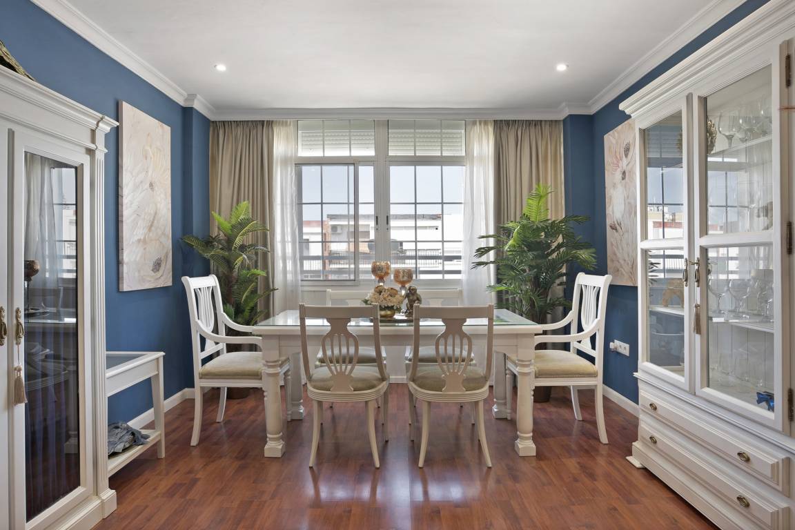 140 M² Ferienwohnung ∙ 4 Schlafzimmer ∙ 8 Gäste - Jerez de la Frontera