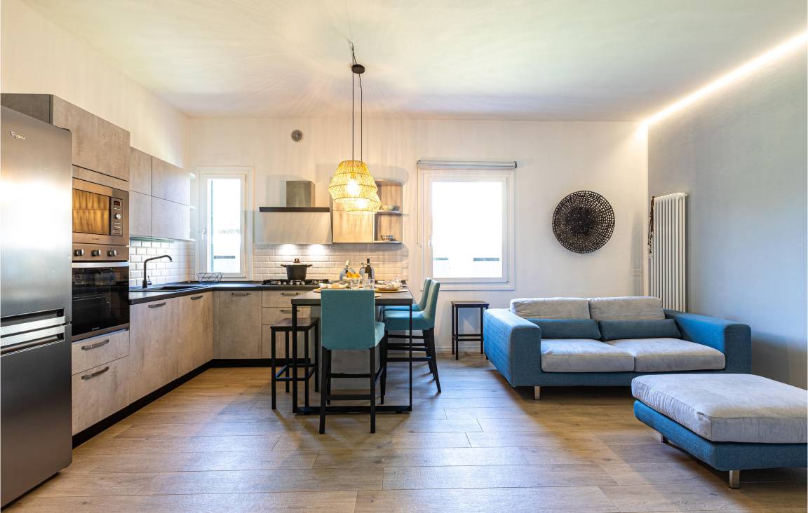 70 M² Apartment ∙ 2 Bedrooms ∙ 4 Guests - Cecina