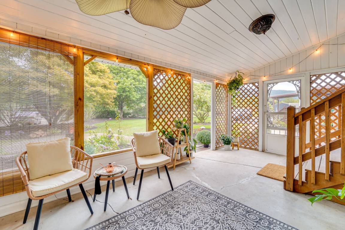 167 M² House ∙ 3 Bedrooms ∙ 6 Guests - Altoona