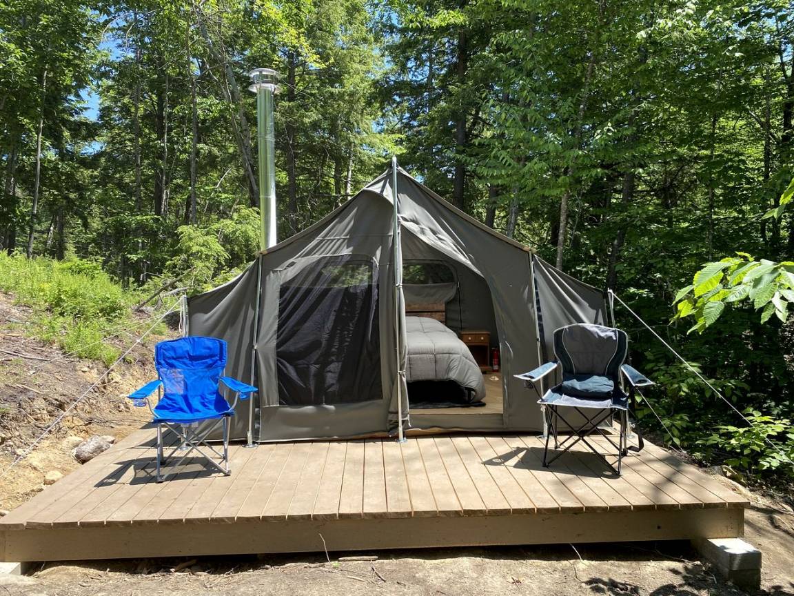 Camping ∙ 1 Bedroom ∙ 2 Guests - New Hampshire