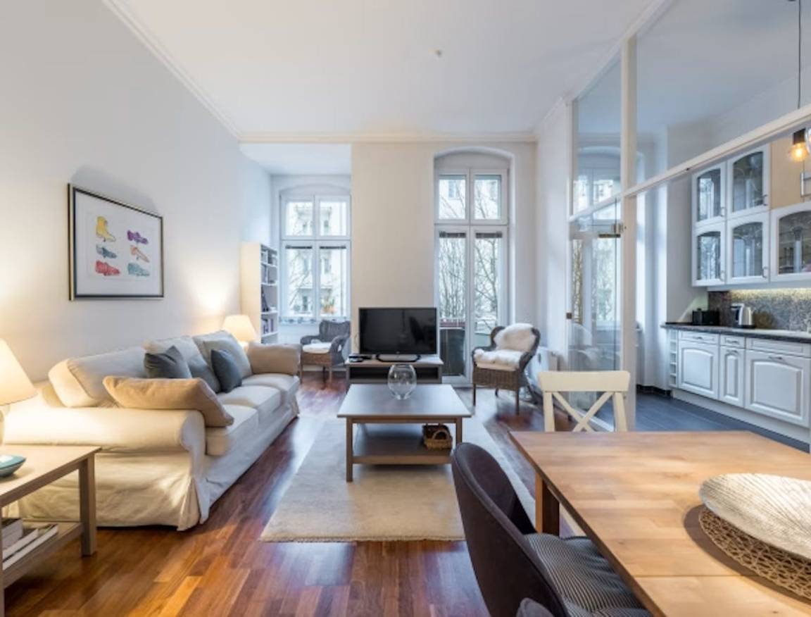 100 M² Ferienwohnung ∙ 2 Schlafzimmer ∙ 4 Gäste - Berlin