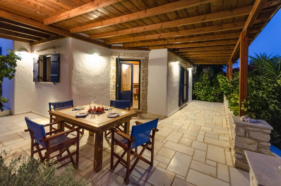70 M² Casa ∙ 2 Habitaciones ∙ 5 Huéspedes - Antiparos