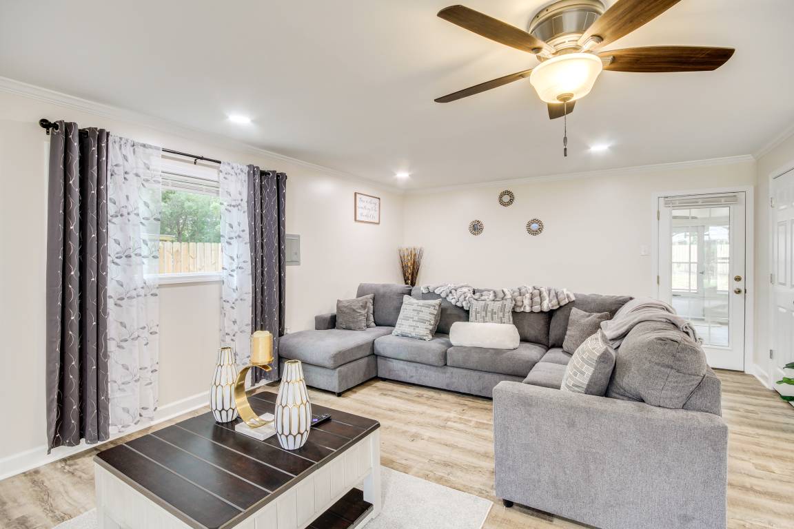 170 M² House ∙ 4 Bedrooms ∙ 8 Guests - Biloxi, MS