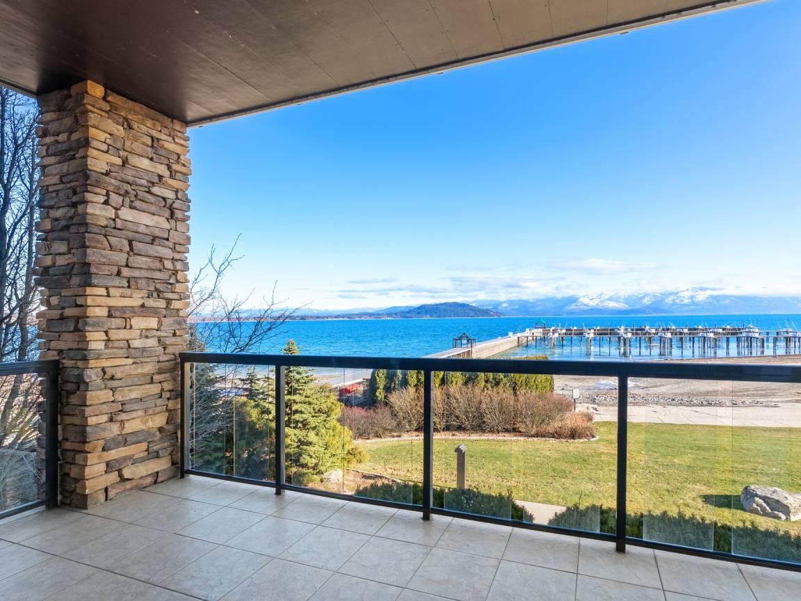128 M² Apartment ∙ 2 Bedrooms ∙ 6 Guests - Sandpoint, ID