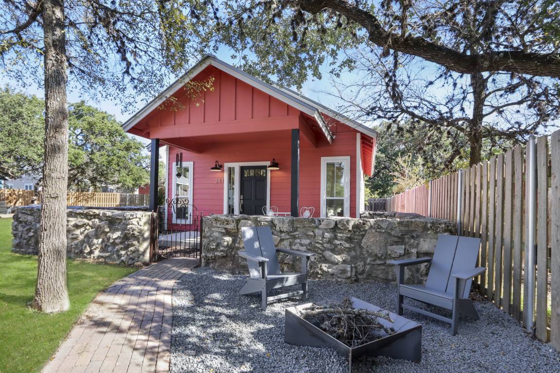 42 M² House ∙ 1 Bedroom ∙ 2 Guests - Dripping Springs, TX