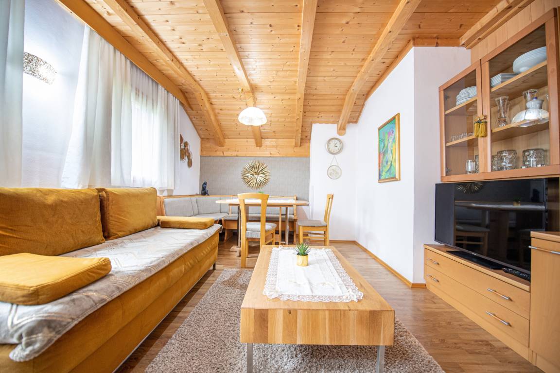 100 M² Apartment ∙ 3 Bedrooms ∙ 6 Guests - Val Gardena
