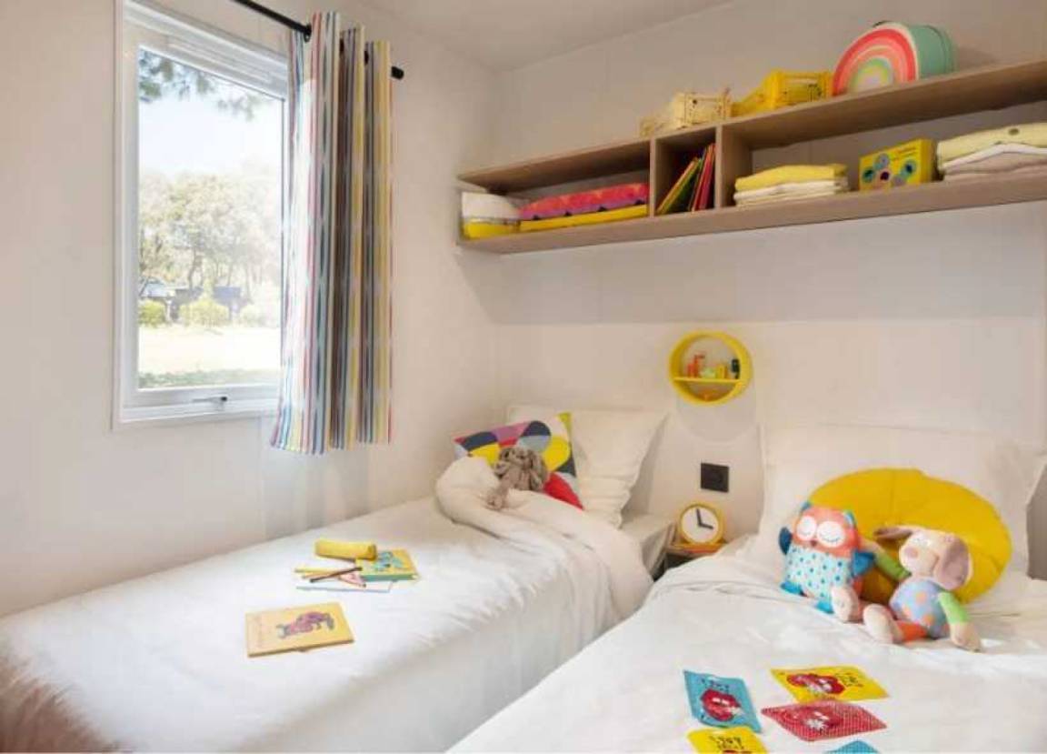 28 M² Camping ∙ 2 Habitaciones ∙ 7 Huéspedes - Portiragnes