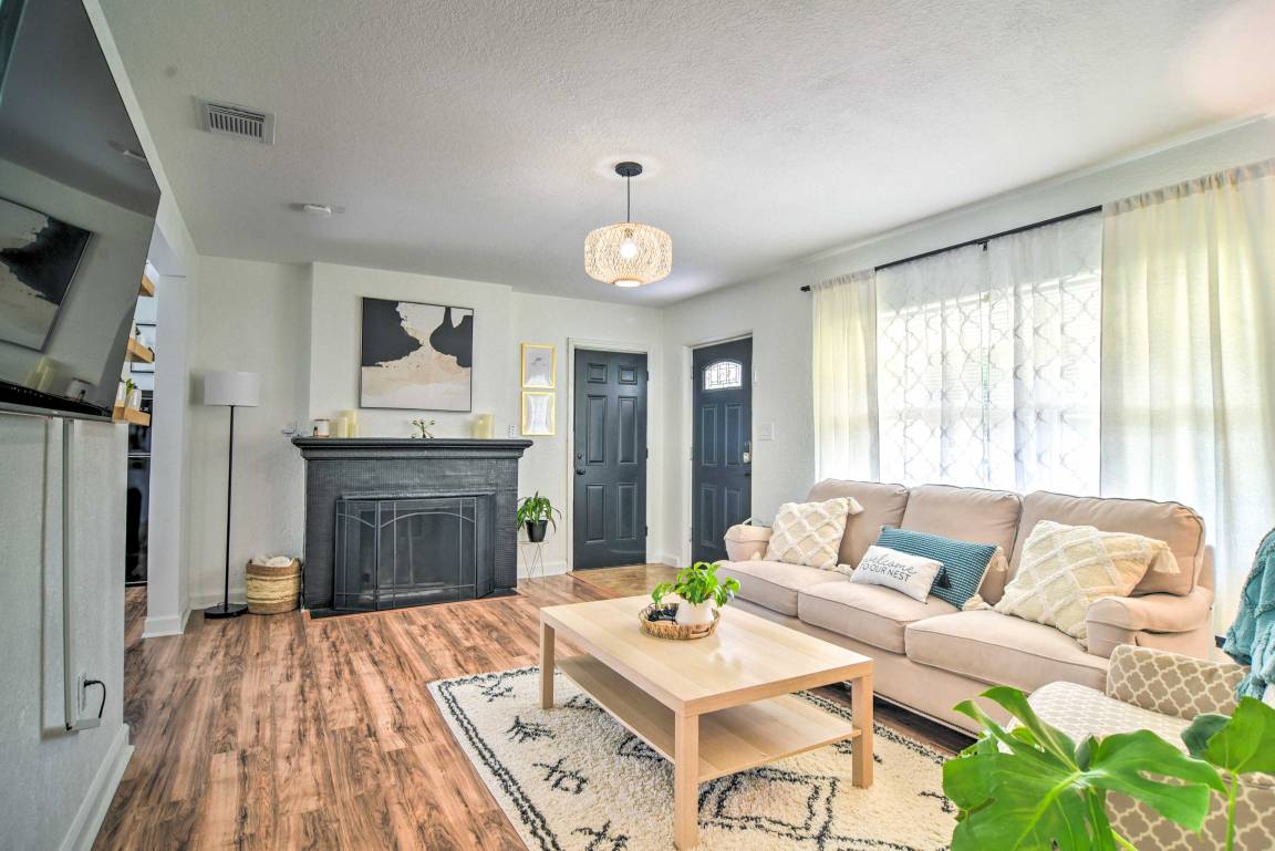 83 M² House ∙ 2 Bedrooms ∙ 4 Guests - Clearwater, FL